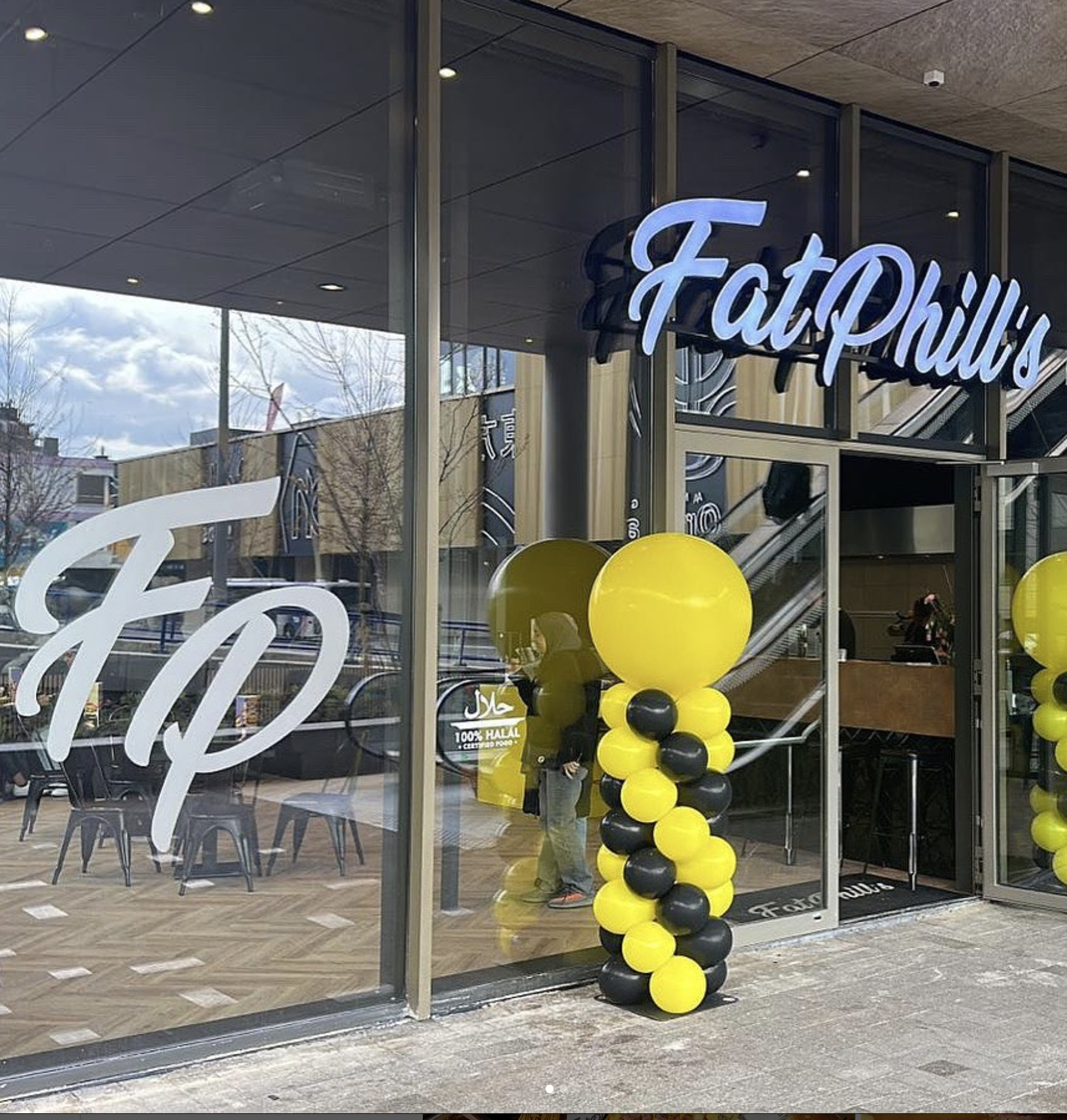 Fat Phill's verovert Rotterdam | VDW Horecmakelaars